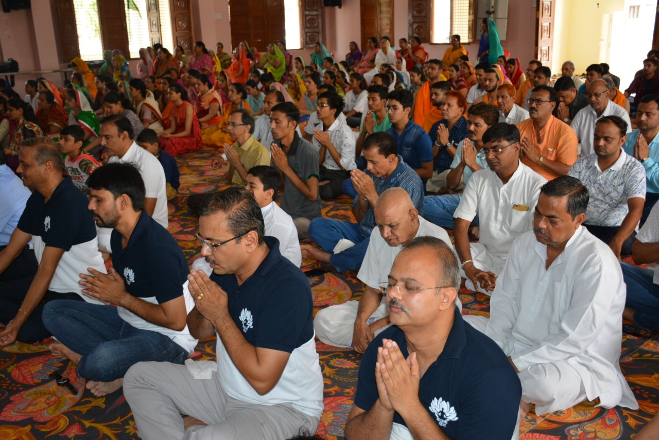 विश्व योग दिवस - Muni Praman Sagar Ji - प्रामाणिक : Pramanik - मुनि ...