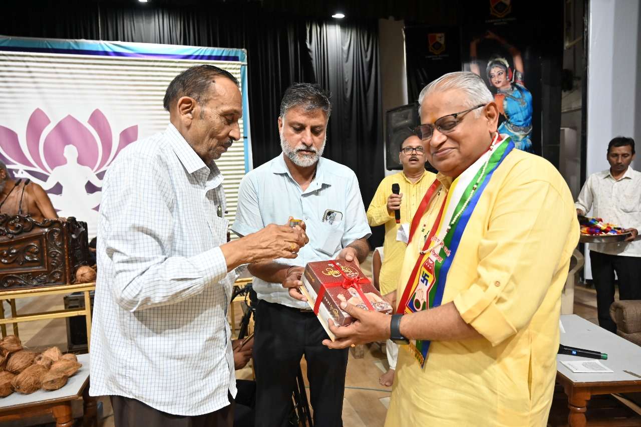 N Raghuraman (मैनेजमेंट गुरु) 21जून2024 - Muni Praman Sagar Ji ...